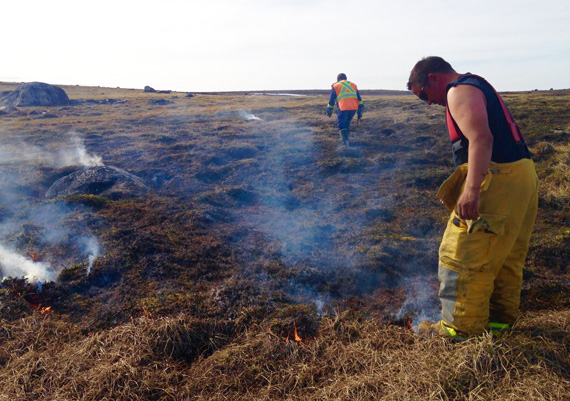 Photo: Fire on the tundra | Nunatsiaq News