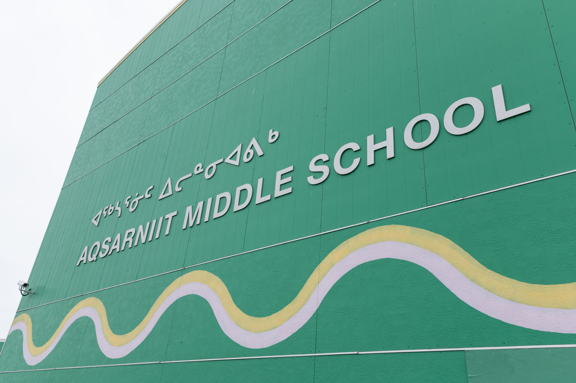 iqaluit-middle-school-shut-indefinitely-due-to-ongoing-fuel-leak