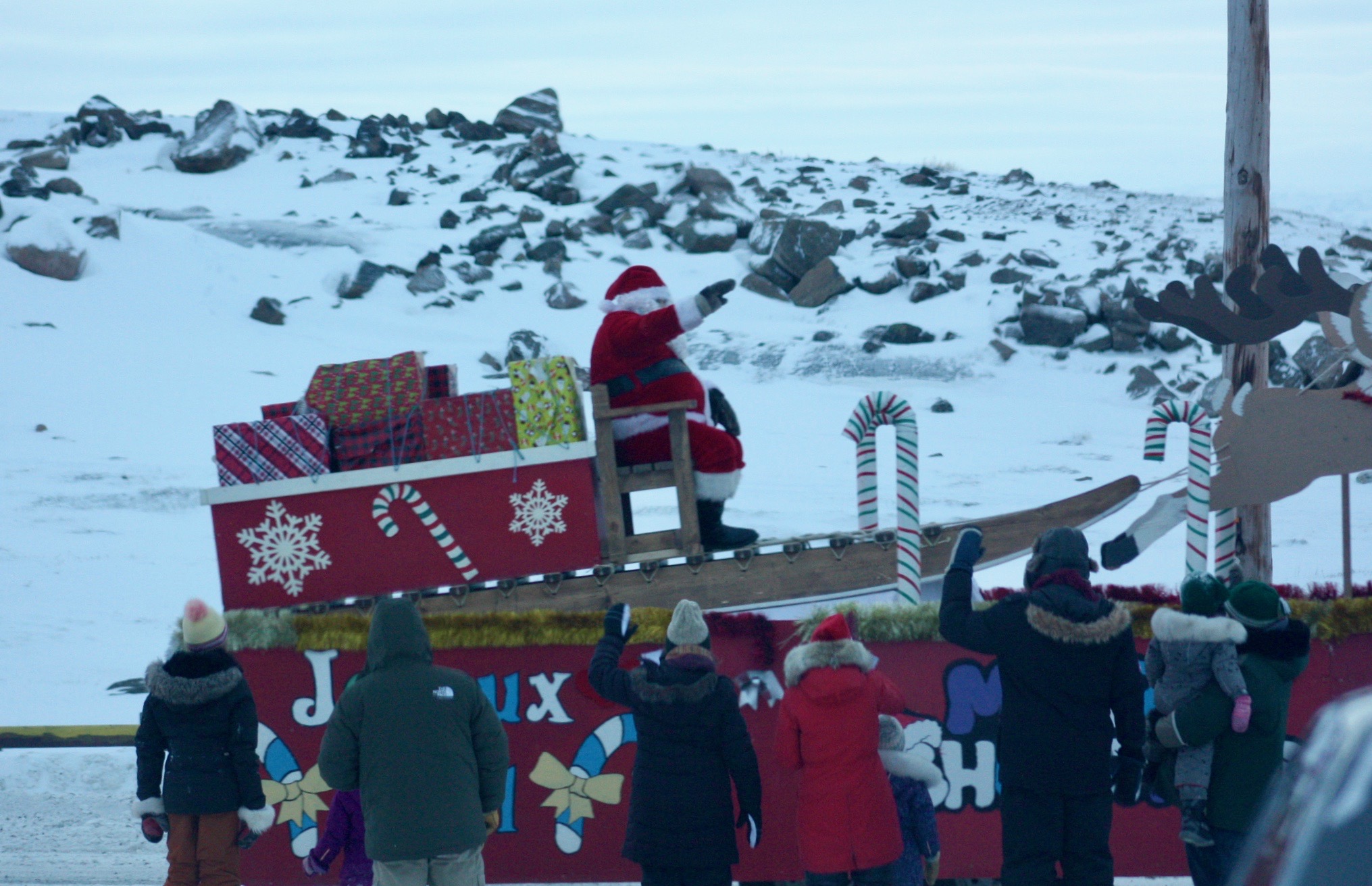 Christmas spirit comes to Iqaluit | Nunatsiaq News