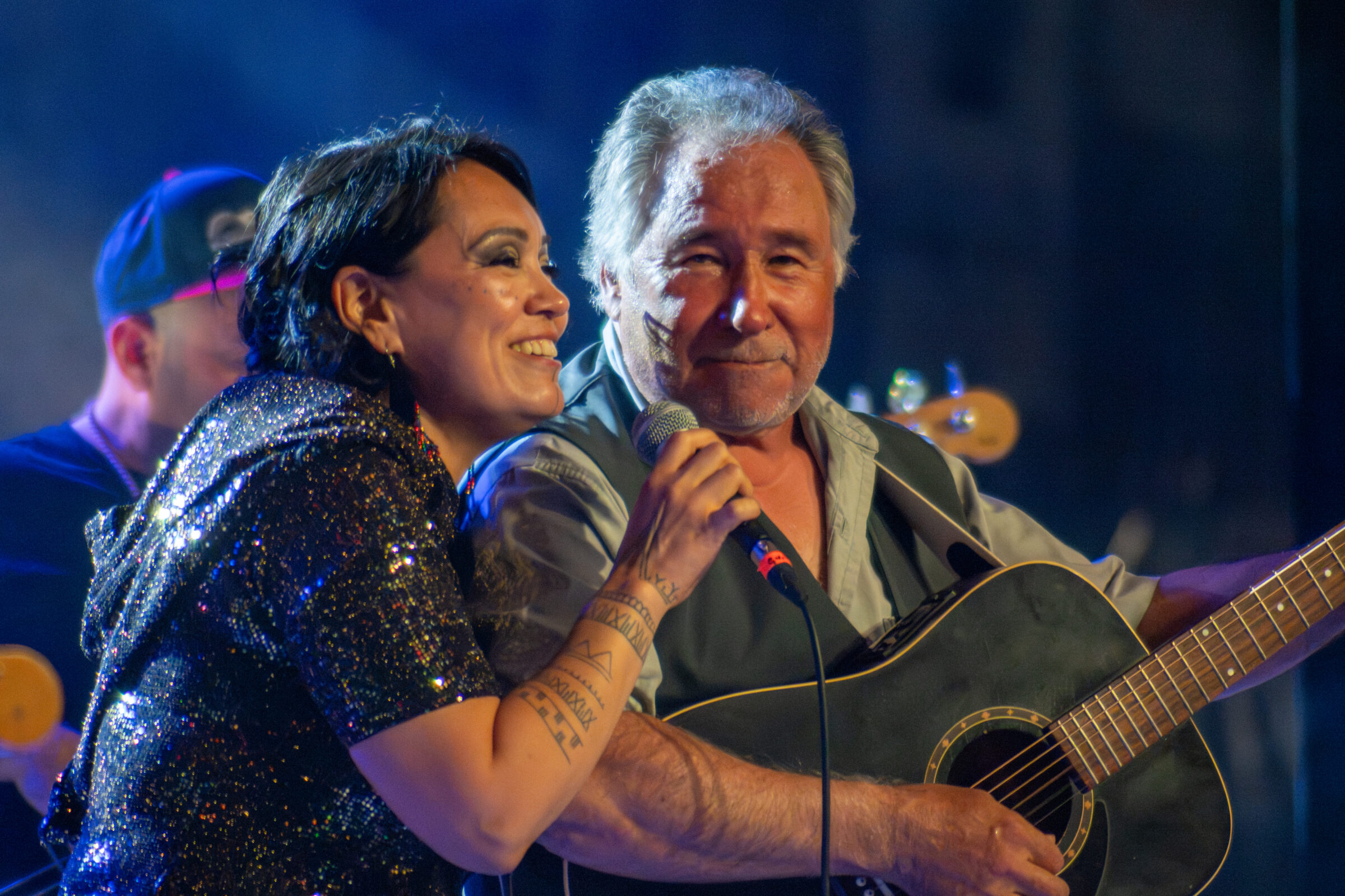 Beatrice Deer brings on William Tagoona for one song at Aqpik Jam